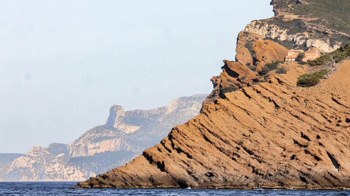 The Calanques National Park | La Ciotat Tourist Office